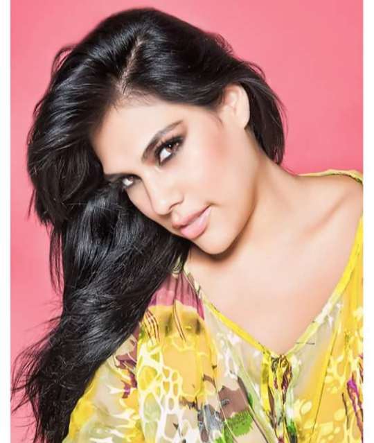 Angie L. | Ace Models