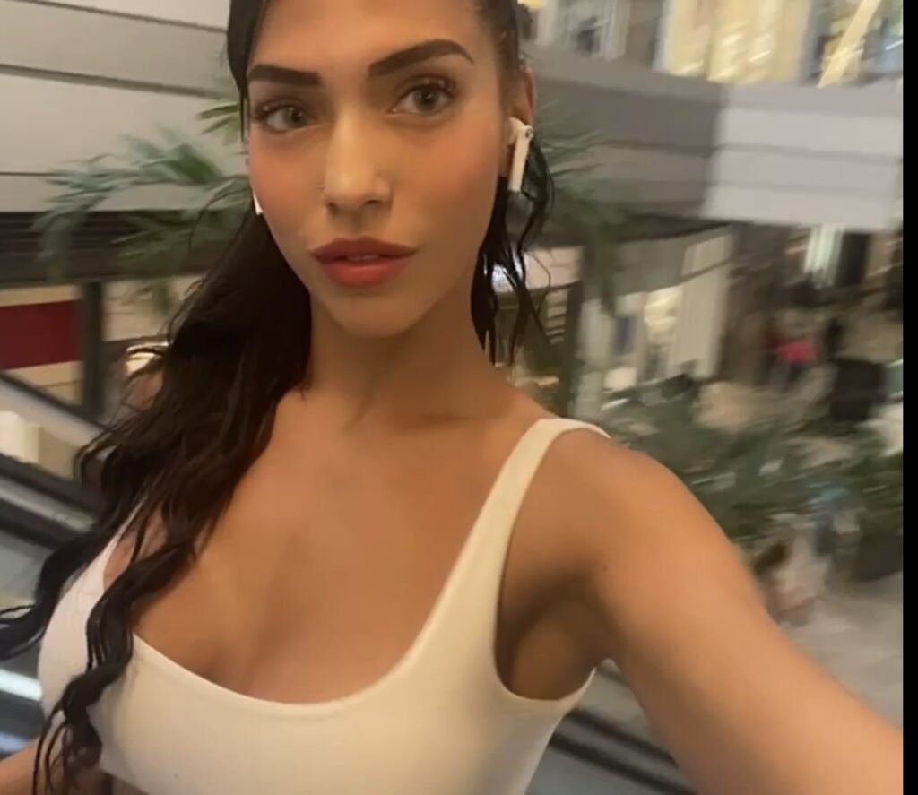 Madelin M. | Ace Models